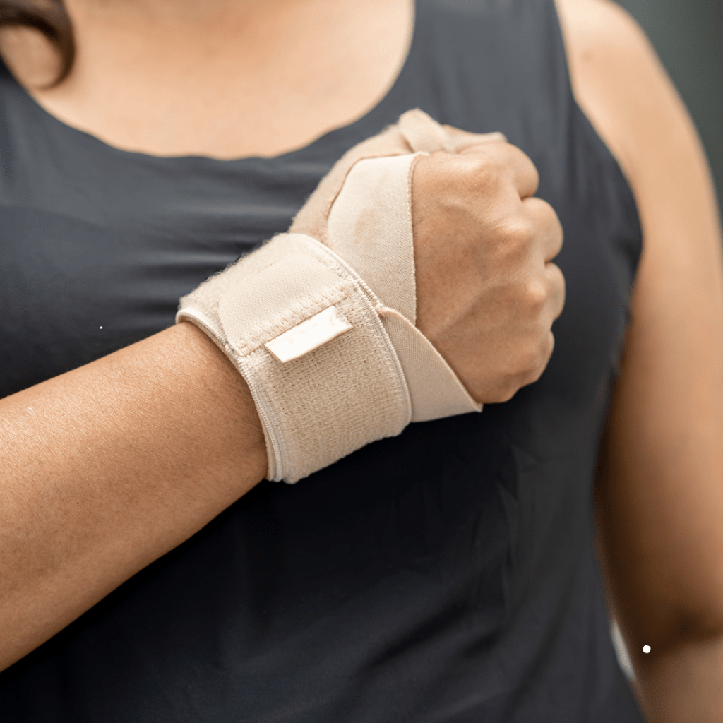 Understanding De Quervain’s Syndrome: Causes, Symptoms, Treatment, and ...